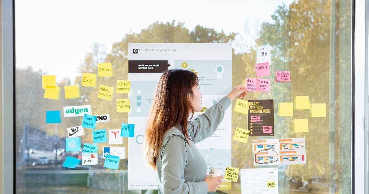 EB Career Portal - Economics and Business Career Centre - University of ...